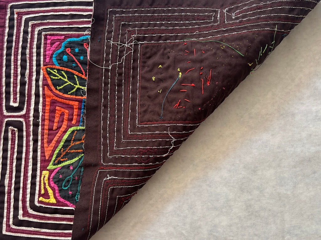 Double Flower Guna Mola Cloth - 1'1 x 1'4 – HEIRLOOM