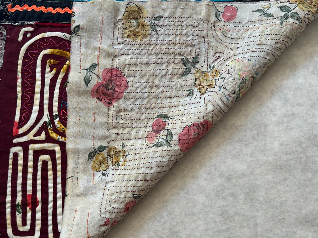 Bunnies Guna Mola Cloth - 1'2 x 1'5 – HEIRLOOM