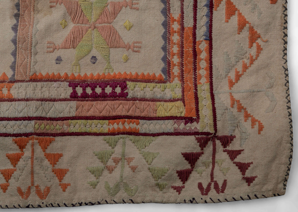 Vintage Hazara Prayer Cloth - 10" x 12" – HEIRLOOM