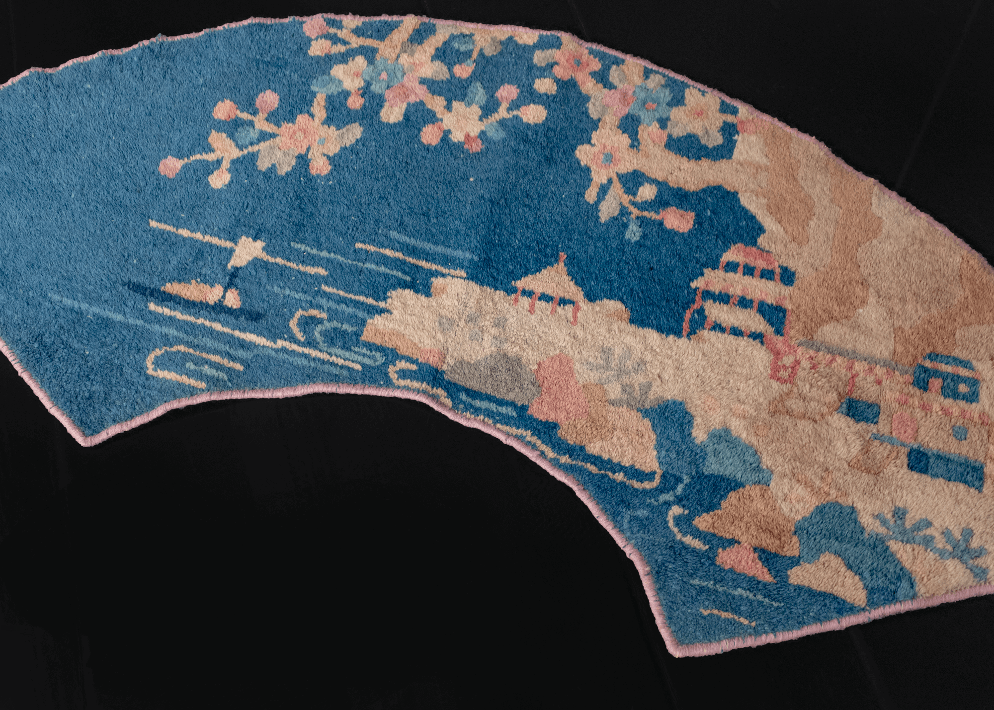 Chinese Deco Fan Rug - 1'3 x 3'9 – HEIRLOOM